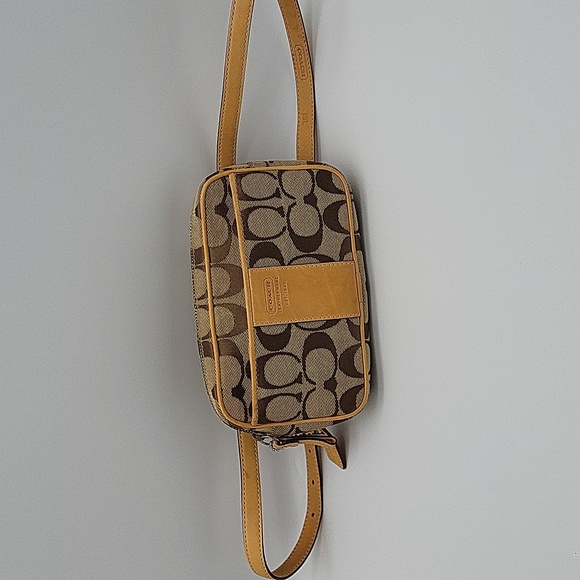 Coach | Bags | Euc Coach Bum Bag | Poshmark